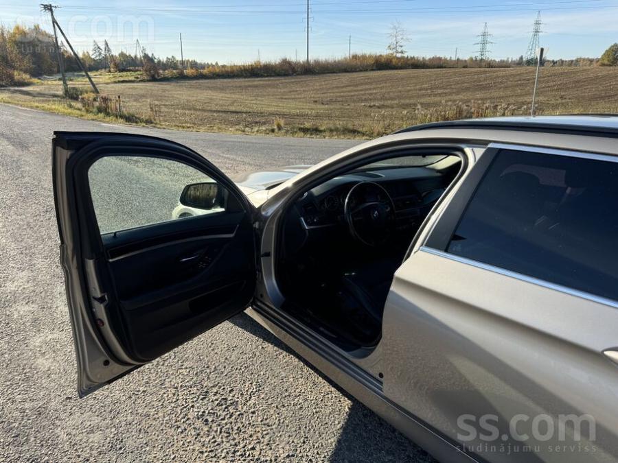 Pelēks BMW 520 2010 Valmiera, ar dzinēja tilpumu 2.00 L un nobraukumu 330 tūkst. km par 7200 €, foto 12 vietnē AUTOMOTO.COM.LV