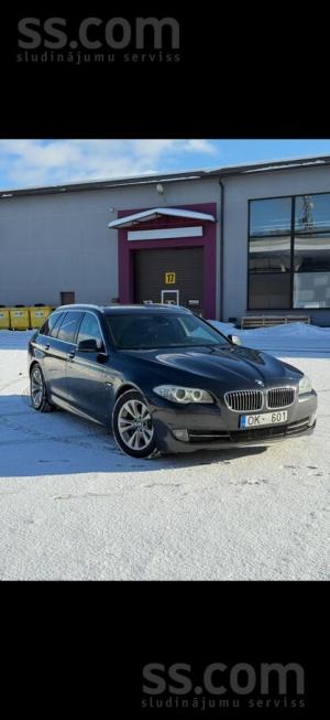Grey BMW 520 2010 in Riga, with an engine capacity of 2.00 L and mileage of 282 thousand km for 7900 €, photo 5 on AUTOMOTO.COM.LV