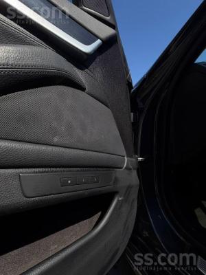 Grey BMW 520 2010 in Riga, with an engine capacity of 2.00 L and mileage of 285 thousand km for 6500 €, photo 14 on AUTOMOTO.COM.LV