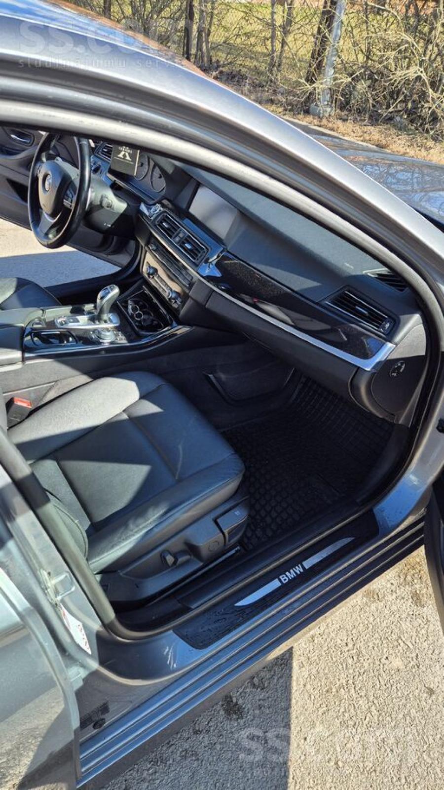 Pelēks BMW 520 2010 Rīga, ar dzinēja tilpumu 2.00 L un nobraukumu 341 tūkst. km par 6000 €, foto 4 vietnē AUTOMOTO.COM.LV