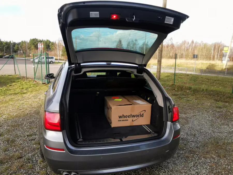 Pelēks BMW 520 2010 Kuldīga, ar dzinēja tilpumu 2.00 L un nobraukumu 226 tūkst. km par 9800 €, foto 17 vietnē AUTOMOTO.COM.LV