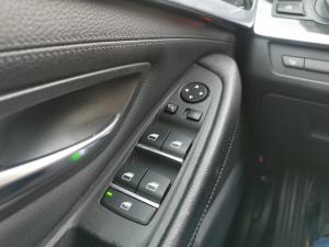 Pelēks BMW 520 2010 Rīga, ar dzinēja tilpumu 2.00 L un nobraukumu 226 tūkst. km par 9800 €, foto 16 vietnē AUTOMOTO.COM.LV