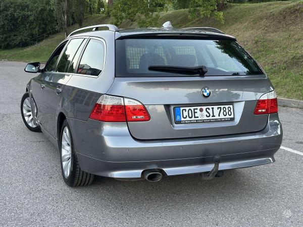 Grey BMW 520 2010 in Jonava, with an engine capacity of 2.00 L and mileage of 397 thousand km for 4250 €, photo 8 on AUTOMOTO.COM.LV