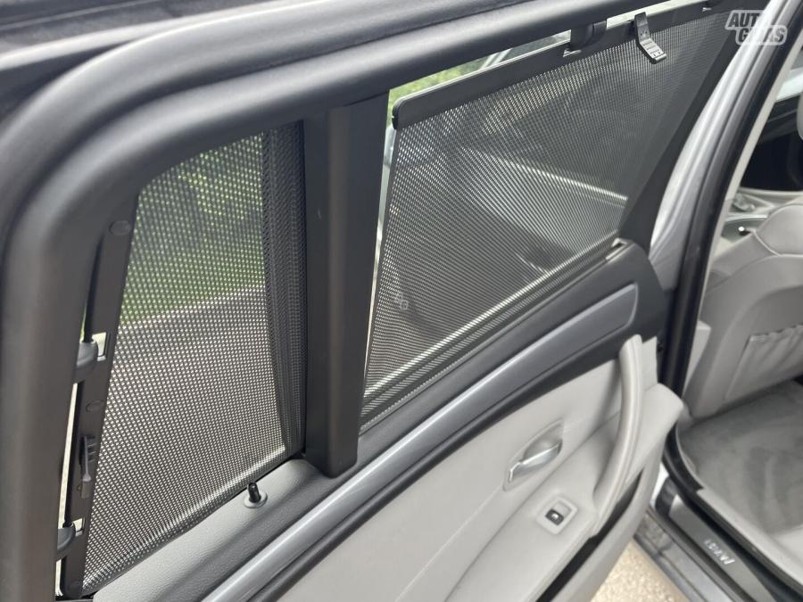 Grey BMW 520 2010 in Kaunas, with an engine capacity of 2.00 L and mileage of 357 thousand km for 3100 €, photo 15 on AUTOMOTO.COM.LV