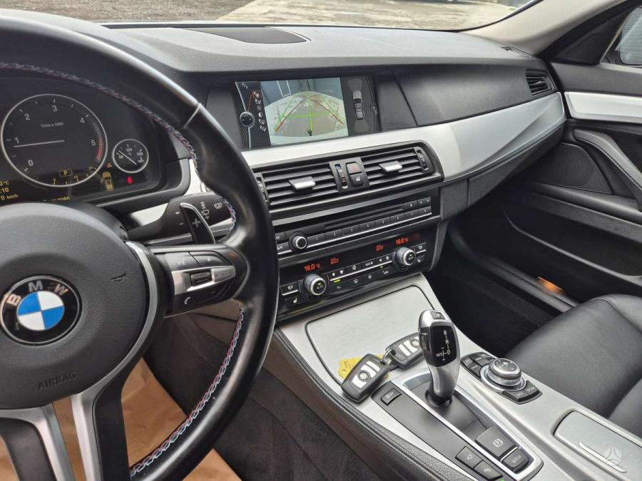Grey BMW 520 2010 in Utena, with an engine capacity of 2.00 L and mileage of 390 thousand km for 7490 €, photo 12 on AUTOMOTO.COM.LV