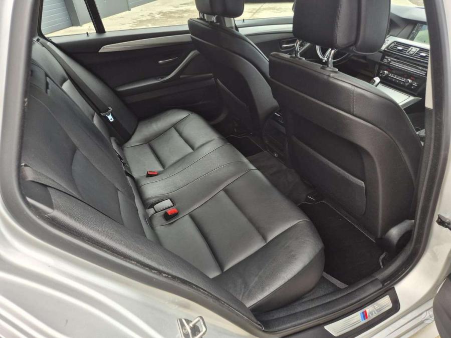 Grey BMW 520 2010 in Utena, with an engine capacity of 2.00 L and mileage of 390 thousand km for 7490 €, photo 22 on AUTOMOTO.COM.LV