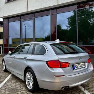 Grey BMW 520 2010 in Kaisiadorys, with an engine capacity of 2.00 L and mileage of 320 thousand km for 5000 €, photo 5 on AUTOMOTO.COM.LV