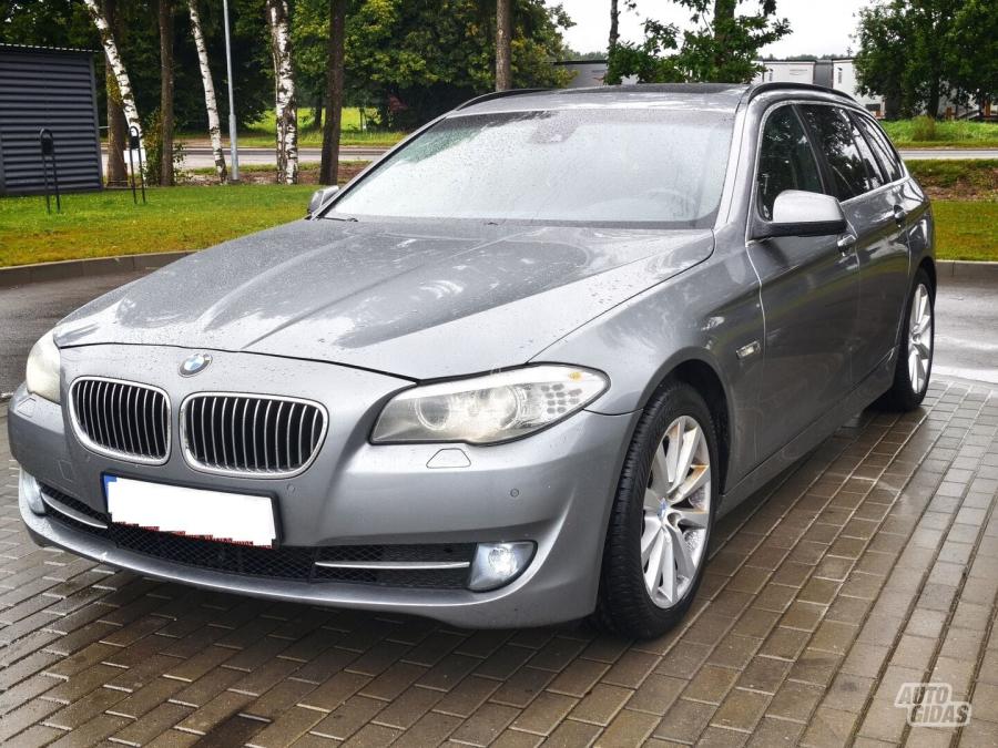 Pelēks BMW 520 2010 Viļņa, ar dzinēja tilpumu 2.00 L un nobraukumu 287 tūkst. km par 7450 €, foto 4 vietnē AUTOMOTO.COM.LV