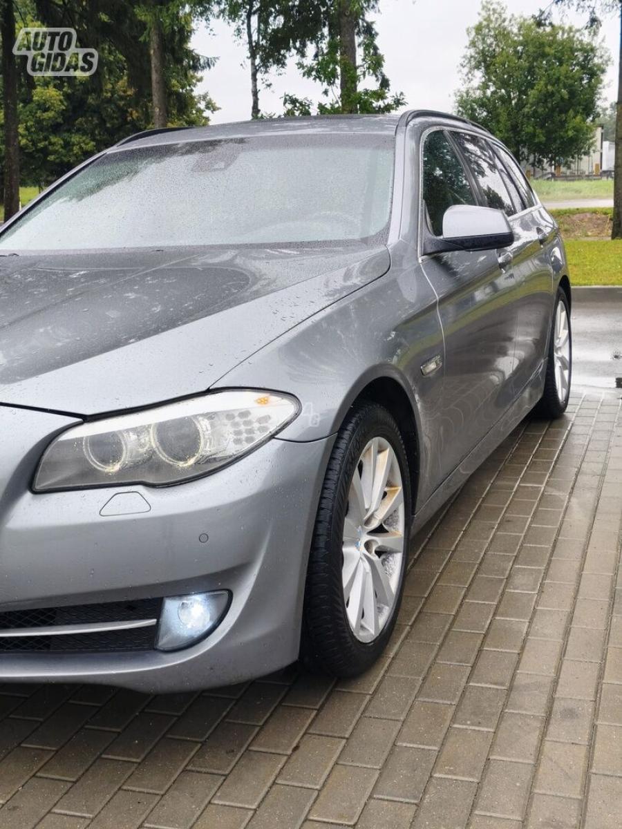 Pelēks BMW 520 2010 Viļņa, ar dzinēja tilpumu 2.00 L un nobraukumu 287 tūkst. km par 7450 €, foto 12 vietnē AUTOMOTO.COM.LV