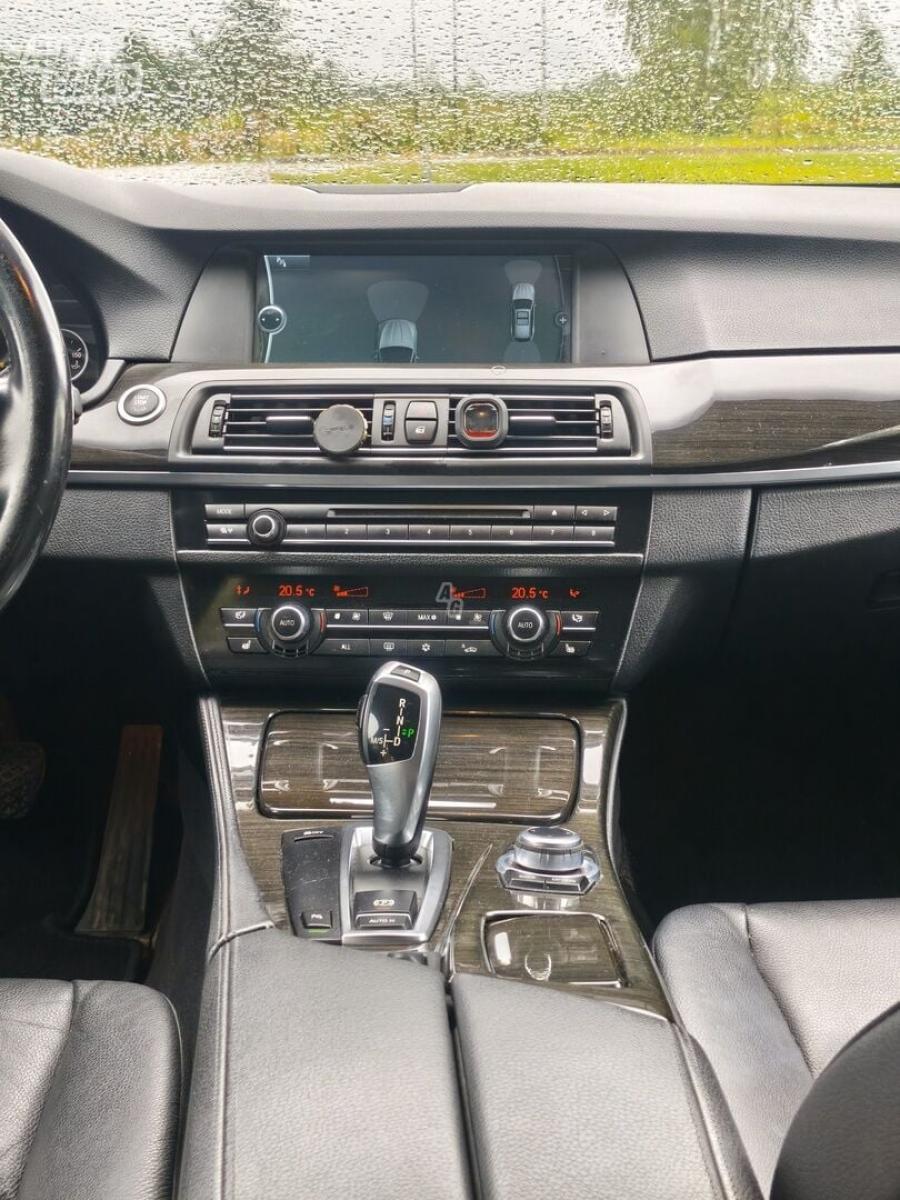 Pelēks BMW 520 2010 Viļņa, ar dzinēja tilpumu 2.00 L un nobraukumu 287 tūkst. km par 7450 €, foto 24 vietnē AUTOMOTO.COM.LV