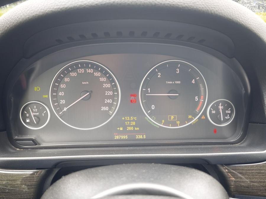 Pelēks BMW 520 2010 Viļņa, ar dzinēja tilpumu 2.00 L un nobraukumu 287 tūkst. km par 7450 €, foto 26 vietnē AUTOMOTO.COM.LV