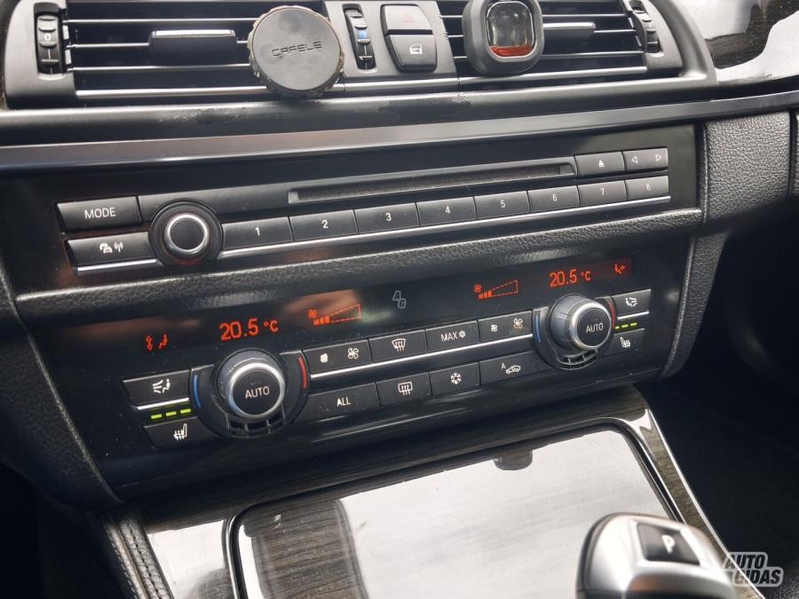 Pelēks BMW 520 2010 Viļņa, ar dzinēja tilpumu 2.00 L un nobraukumu 287 tūkst. km par 7450 €, foto 27 vietnē AUTOMOTO.COM.LV