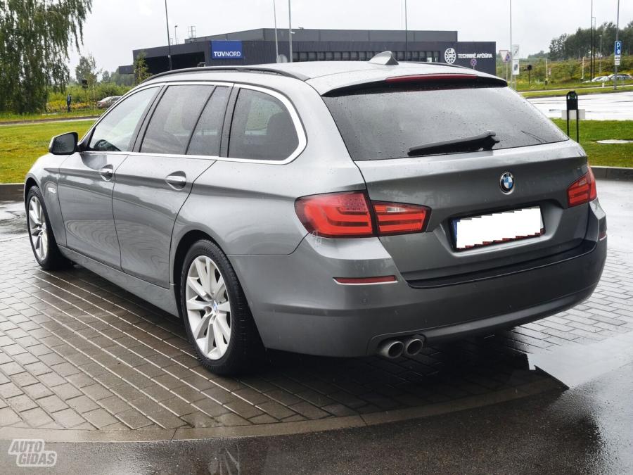 Grey BMW 520 2010 in Vilnius, with an engine capacity of 2.00 L and mileage of 287 thousand km for 7450 €, photo 8 on AUTOMOTO.COM.LV