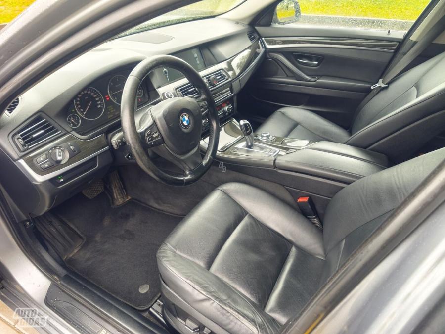 Grey BMW 520 2010 in Vilnius, with an engine capacity of 2.00 L and mileage of 287 thousand km for 7450 €, photo 14 on AUTOMOTO.COM.LV