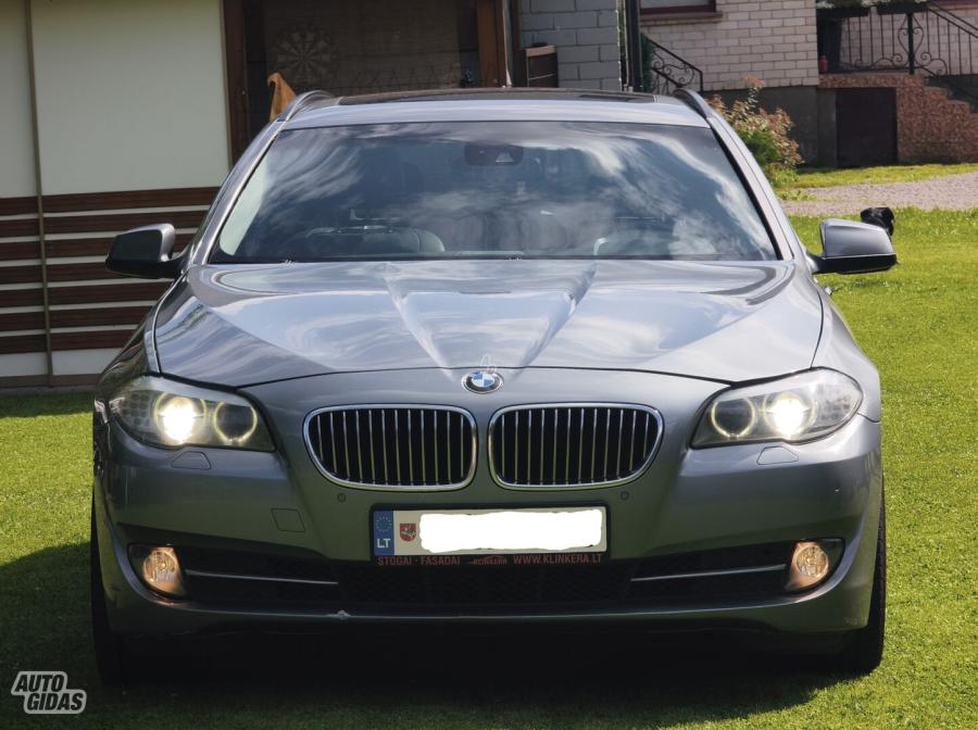 Grey BMW 520 2010 in Vilnius, with an engine capacity of 2.00 L and mileage of 289 thousand km for 6500 €, photo 3 on AUTOMOTO.COM.LV