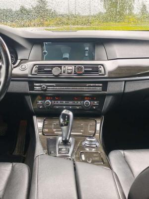 Pelēks BMW 520 2010 Viļņa, ar dzinēja tilpumu 2.00 L un nobraukumu 289 tūkst. km par 5999 €, foto 34 vietnē AUTOMOTO.COM.LV
