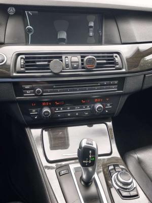 Pelēks BMW 520 2010 Viļņa, ar dzinēja tilpumu 2.00 L un nobraukumu 289 tūkst. km par 5999 €, foto 37 vietnē AUTOMOTO.COM.LV