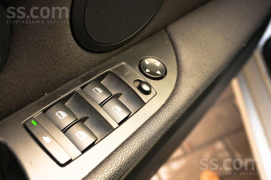 Pelēks BMW 520 2010 Rīga, ar dzinēja tilpumu 2.00 L un nobraukumu 310 tūkst. km par 5790 €, foto 9 vietnē AUTOMOTO.COM.LV