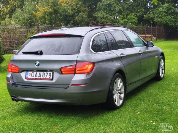 Grey BMW 520 2010 in Vilnius, with an engine capacity of 2.00 L and mileage of 289 thousand km for 5450 €, photo 6 on AUTOMOTO.COM.LV