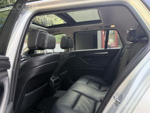 Pelēks BMW 520 2010 Rīga, ar dzinēja tilpumu 2.00 L un nobraukumu 303 tūkst. km par 6350 €, foto 11 vietnē AUTOMOTO.COM.LV