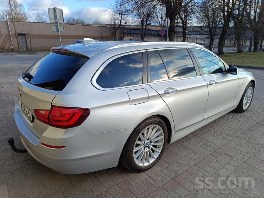Pelēks BMW 520 2011 Jelgava, ar dzinēja tilpumu 2.00 L un nobraukumu 292 tūkst. km par 2650 €, foto 3 vietnē AUTOMOTO.COM.LV