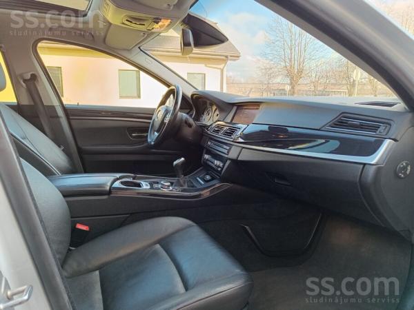 Pelēks BMW 520 2011 Jelgava, ar dzinēja tilpumu 2.00 L un nobraukumu 292 tūkst. km par 2650 €, foto 7 vietnē AUTOMOTO.COM.LV