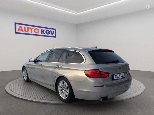 Pelēks BMW 520 2011 Kauņa, ar dzinēja tilpumu 2.00 L un nobraukumu 353 tūkst. km par 8999 €, foto 3 vietnē AUTOMOTO.COM.LV