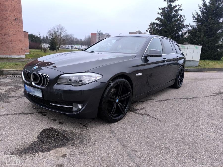 Pelēks BMW 520 2011 Kauņa, ar dzinēja tilpumu 2.00 L un nobraukumu 286 tūkst. km par 6600 €, foto 8 vietnē AUTOMOTO.COM.LV