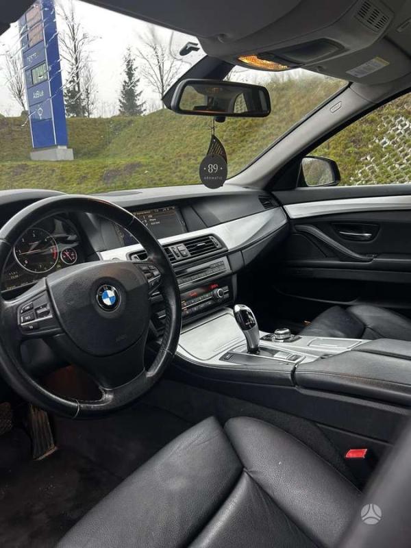 Grey BMW 520 2011 in Vilnius, with an engine capacity of 2.00 L and mileage of 334 thousand km for 7300 €, photo 8 on AUTOMOTO.COM.LV