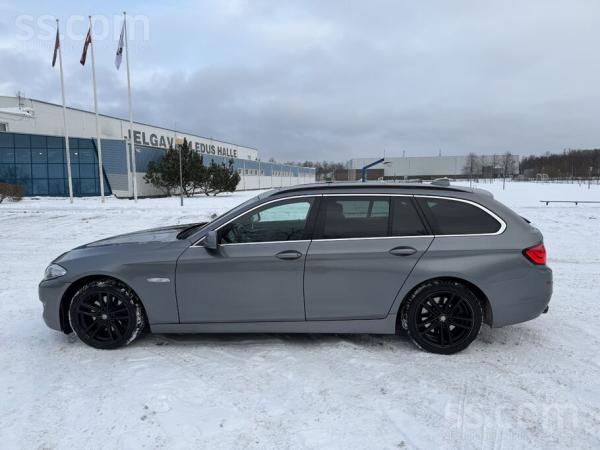 Pelēks BMW 520 2011 Dobele, ar dzinēja tilpumu 2.00 L un nobraukumu 0 tūkst. km par 7000 €, foto 3 vietnē AUTOMOTO.COM.LV