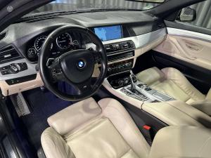 Pelēks BMW 520 2011 Marijampole, ar dzinēja tilpumu 2.00 L un nobraukumu 273 tūkst. km par 9950 €, foto 13 vietnē AUTOMOTO.COM.LV