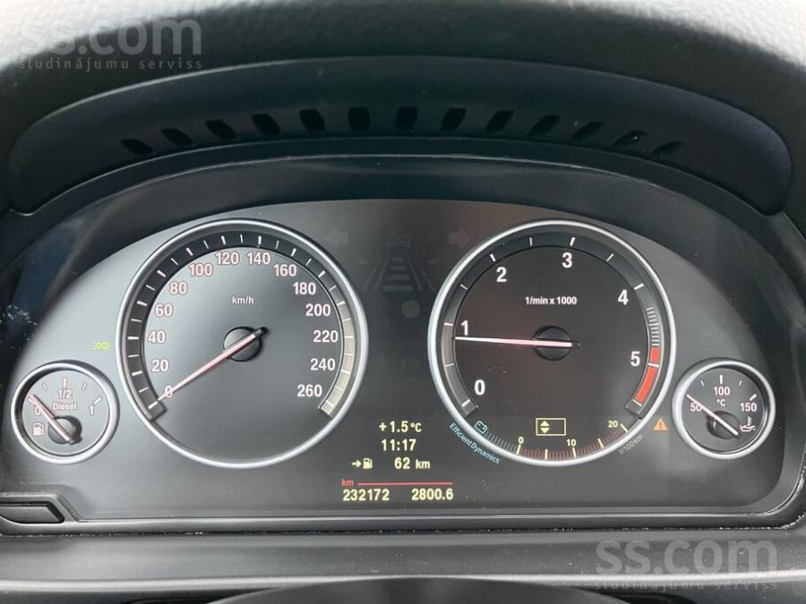 Grey BMW 520 2011 in Talsi, with an engine capacity of 2.00 L and mileage of 232 thousand km for 9990 €, photo 8 on AUTOMOTO.COM.LV
