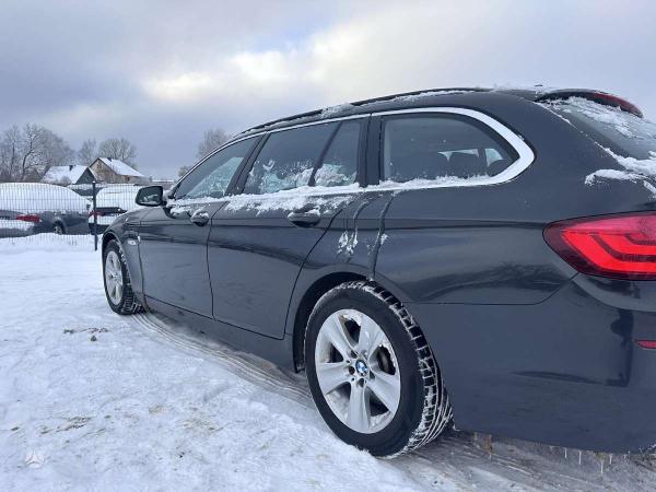 Grey BMW 520 2011 in Vilnius, with an engine capacity of 2.00 L and mileage of 281 thousand km for 6950 €, photo 9 on AUTOMOTO.COM.LV