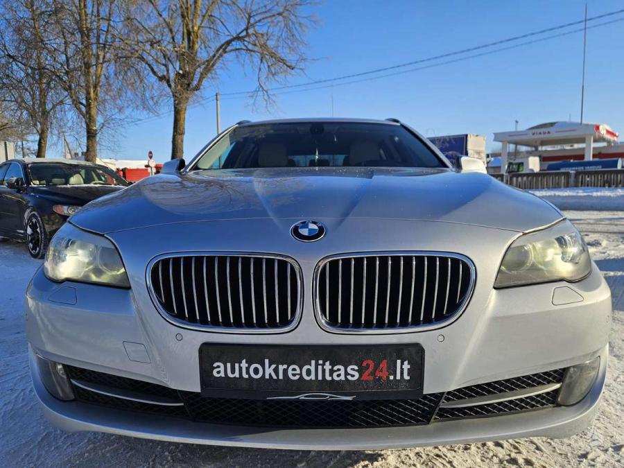 Pelēks BMW 520 2011 Šauļi, ar dzinēja tilpumu 2.00 L un nobraukumu 200 tūkst. km par 7950 €, foto 2 vietnē AUTOMOTO.COM.LV