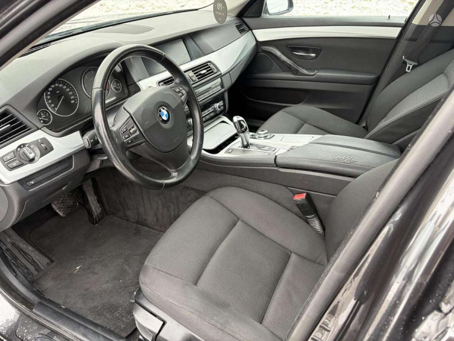 Grey BMW 520 2011 in Vilnius, with an engine capacity of 2.00 L and mileage of 330 thousand km for 5400 €, photo 16 on AUTOMOTO.COM.LV