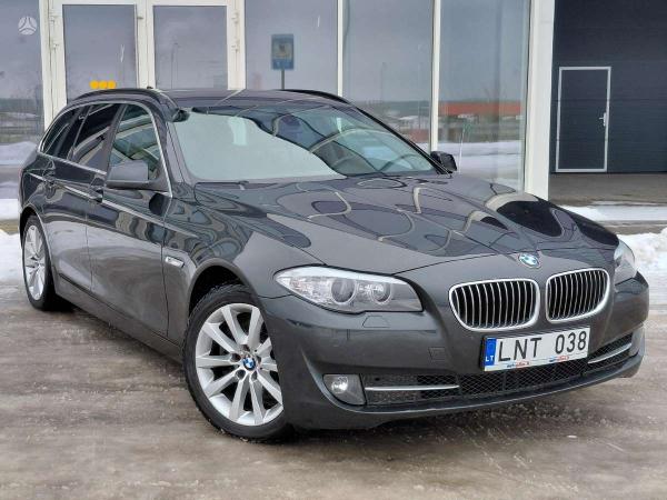 Pelēks BMW 520 2011 Viļņa, ar dzinēja tilpumu 2.00 L un nobraukumu 312 tūkst. km par 7500 €, foto 1 vietnē AUTOMOTO.COM.LV