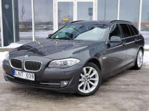 Grey BMW 520 2011 in Vilnius, with an engine capacity of 2.00 L and mileage of 312 thousand km for 7500 €, photo 3 on AUTOMOTO.COM.LV