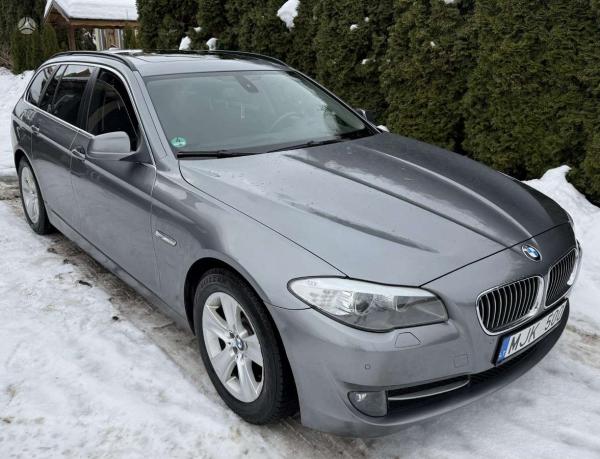 Grey BMW 520 2011 in Utena, with an engine capacity of 2.00 L and mileage of 245 thousand km for 6900 €, photo 8 on AUTOMOTO.COM.LV