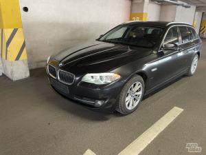 Grey BMW 520 2011 in Vilnius, with an engine capacity of 2.00 L and mileage of 200 thousand km for 6390 €, photo 5 on AUTOMOTO.COM.LV