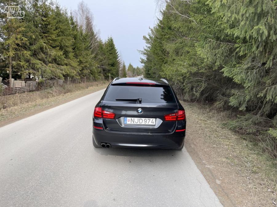Grey BMW 520 2011 in Siauliai, with an engine capacity of 2.00 L and mileage of 235 thousand km for 5400 €, photo 2 on AUTOMOTO.COM.LV