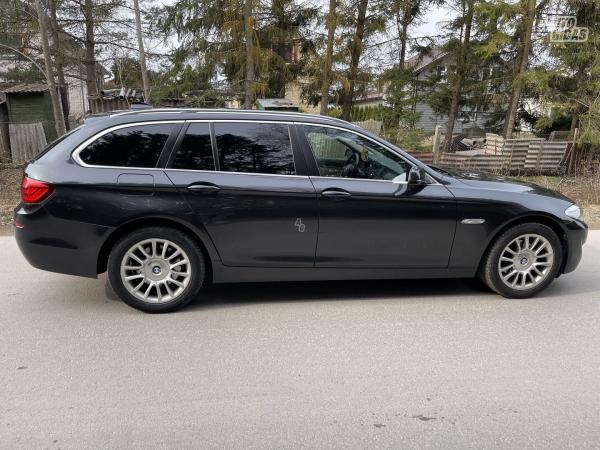 Pelēks BMW 520 2011 Šauļi, ar dzinēja tilpumu 2.00 L un nobraukumu 235 tūkst. km par 5400 €, foto 4 vietnē AUTOMOTO.COM.LV