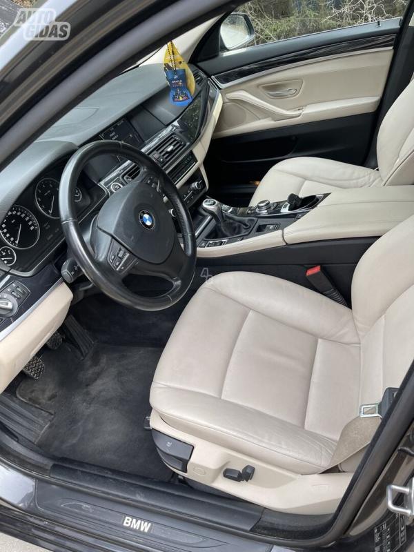 Pelēks BMW 520 2011 Šauļi, ar dzinēja tilpumu 2.00 L un nobraukumu 235 tūkst. km par 5400 €, foto 7 vietnē AUTOMOTO.COM.LV