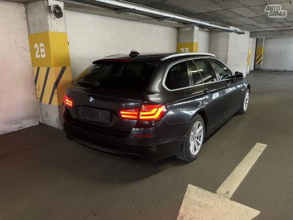 Grey BMW 520 2011 in Vilnius, with an engine capacity of 2.00 L and mileage of 200 thousand km for 1000 €, photo 3 on AUTOMOTO.COM.LV