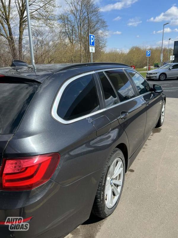 Pelēks BMW 520 2011 Panevēža, ar dzinēja tilpumu 2.00 L un nobraukumu 399 tūkst. km par 7450 €, foto 2 vietnē AUTOMOTO.COM.LV