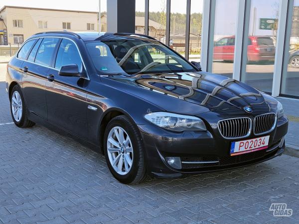 Pelēks BMW 520 2011 Viļņa, ar dzinēja tilpumu 2.00 L un nobraukumu 357 tūkst. km par 6250 €, foto 2 vietnē AUTOMOTO.COM.LV
