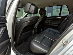 Grey BMW 520 2011 in Kaunas, with an engine capacity of 2.00 L and mileage of 283 thousand km for 6600 €, photo 17 on AUTOMOTO.COM.LV