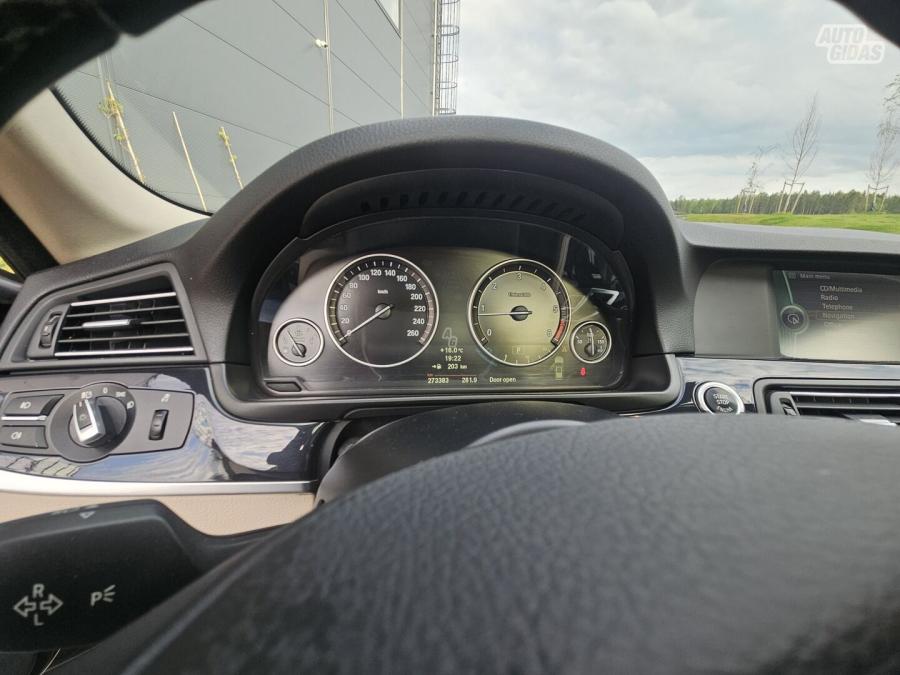 Grey BMW 520 2011 in Vilnius, with an engine capacity of 2.00 L and mileage of 273 thousand km for 6950 €, photo 15 on AUTOMOTO.COM.LV