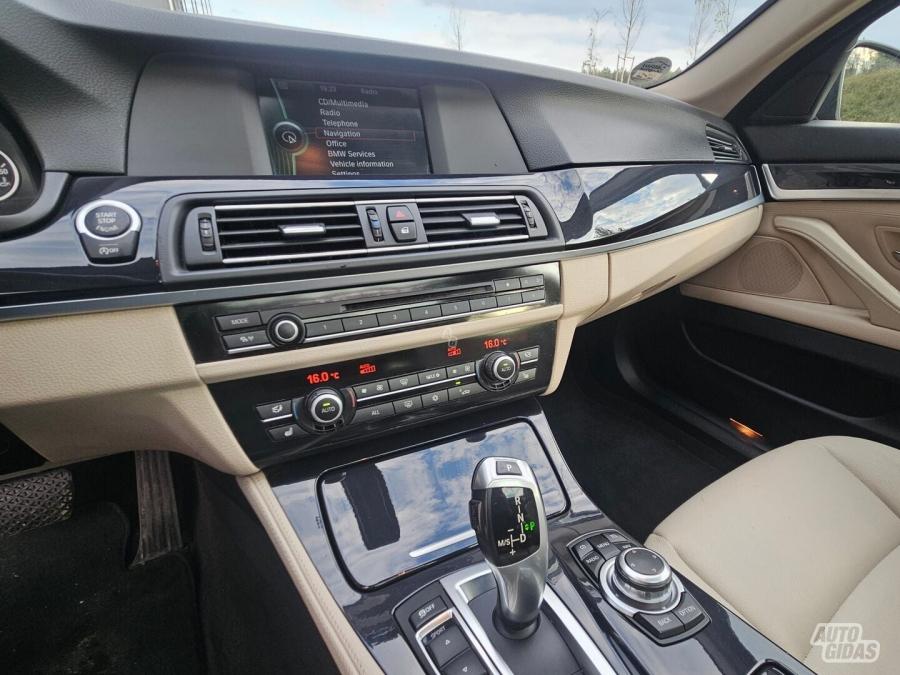 Grey BMW 520 2011 in Vilnius, with an engine capacity of 2.00 L and mileage of 273 thousand km for 6950 €, photo 16 on AUTOMOTO.COM.LV