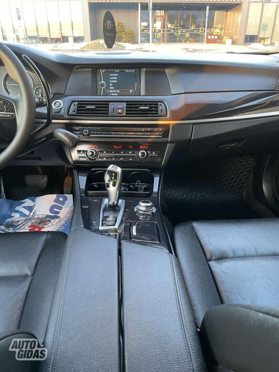 Pelēks BMW 520 2011 Šauļi, ar dzinēja tilpumu 2.00 L un nobraukumu 291 tūkst. km par 7800 €, foto 14 vietnē AUTOMOTO.COM.LV