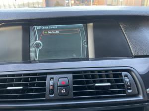Pelēks BMW 520 2011 Šauļi, ar dzinēja tilpumu 2.00 L un nobraukumu 291 tūkst. km par 7800 €, foto 18 vietnē AUTOMOTO.COM.LV